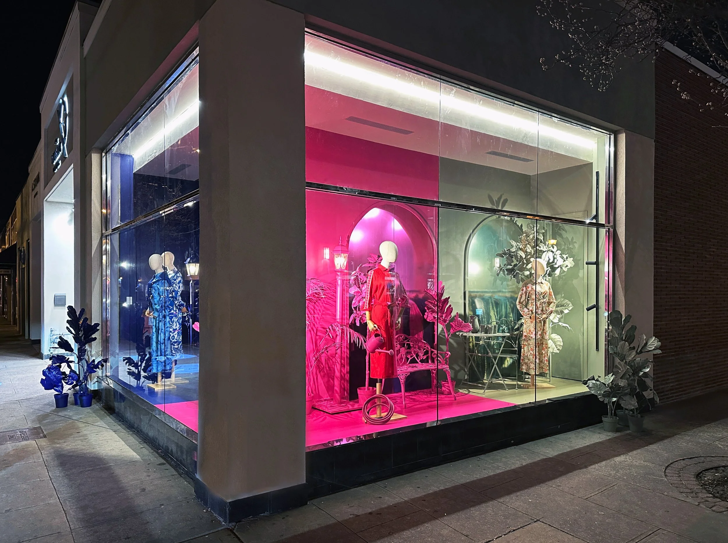 The Gallery Collection Spring 2024 Retail Windows by Window Designer ...