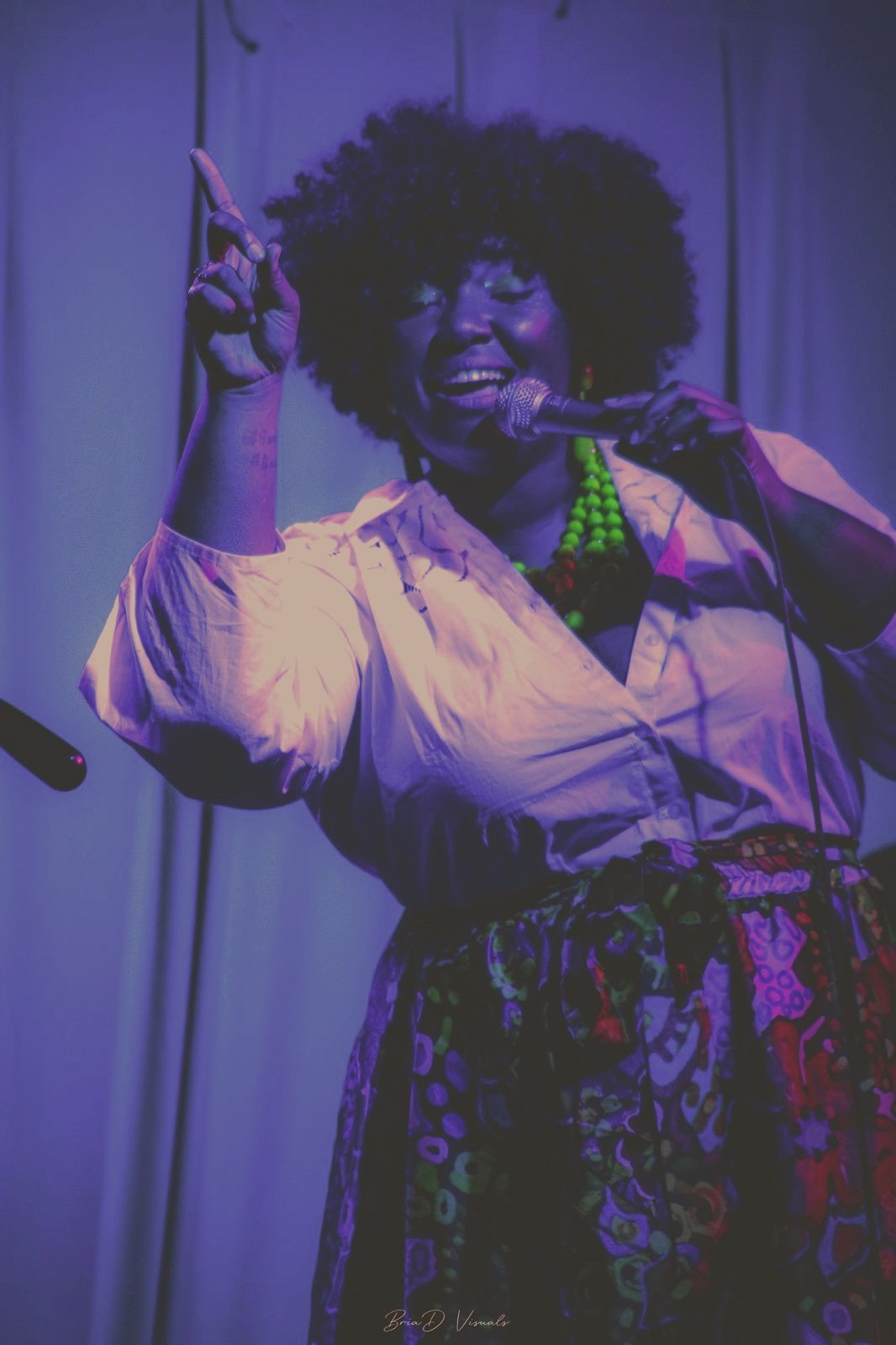 Entertainment — S.L WINE BAR Website