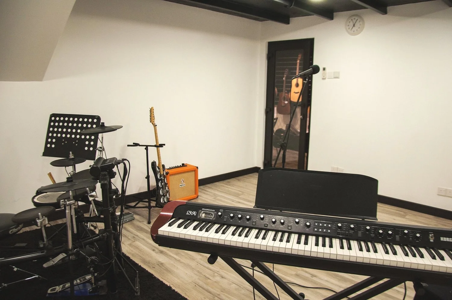 Lessons — The Academy Music Centre
