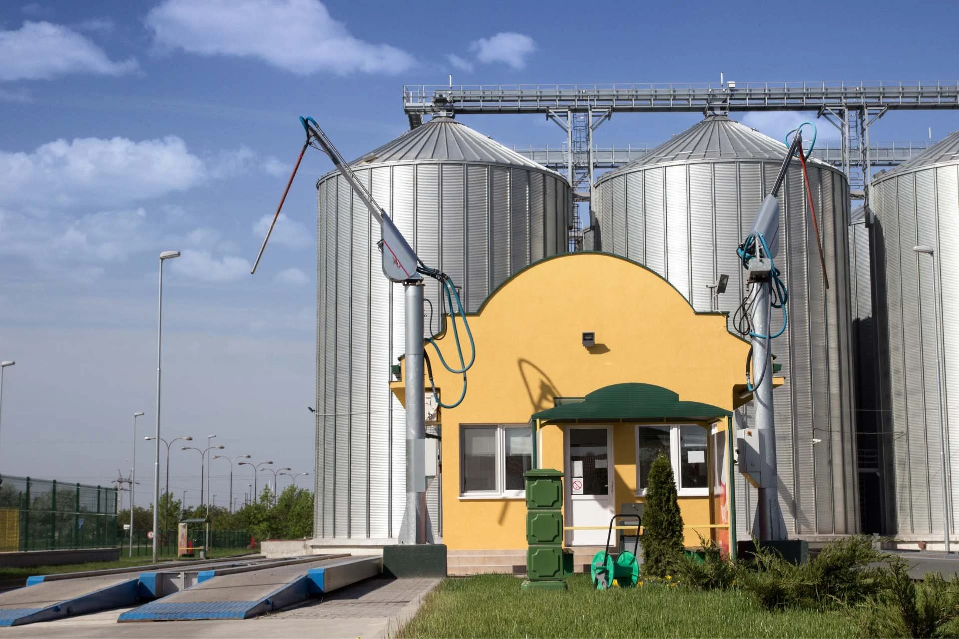 What Grain Handlers Do on Modern Farms