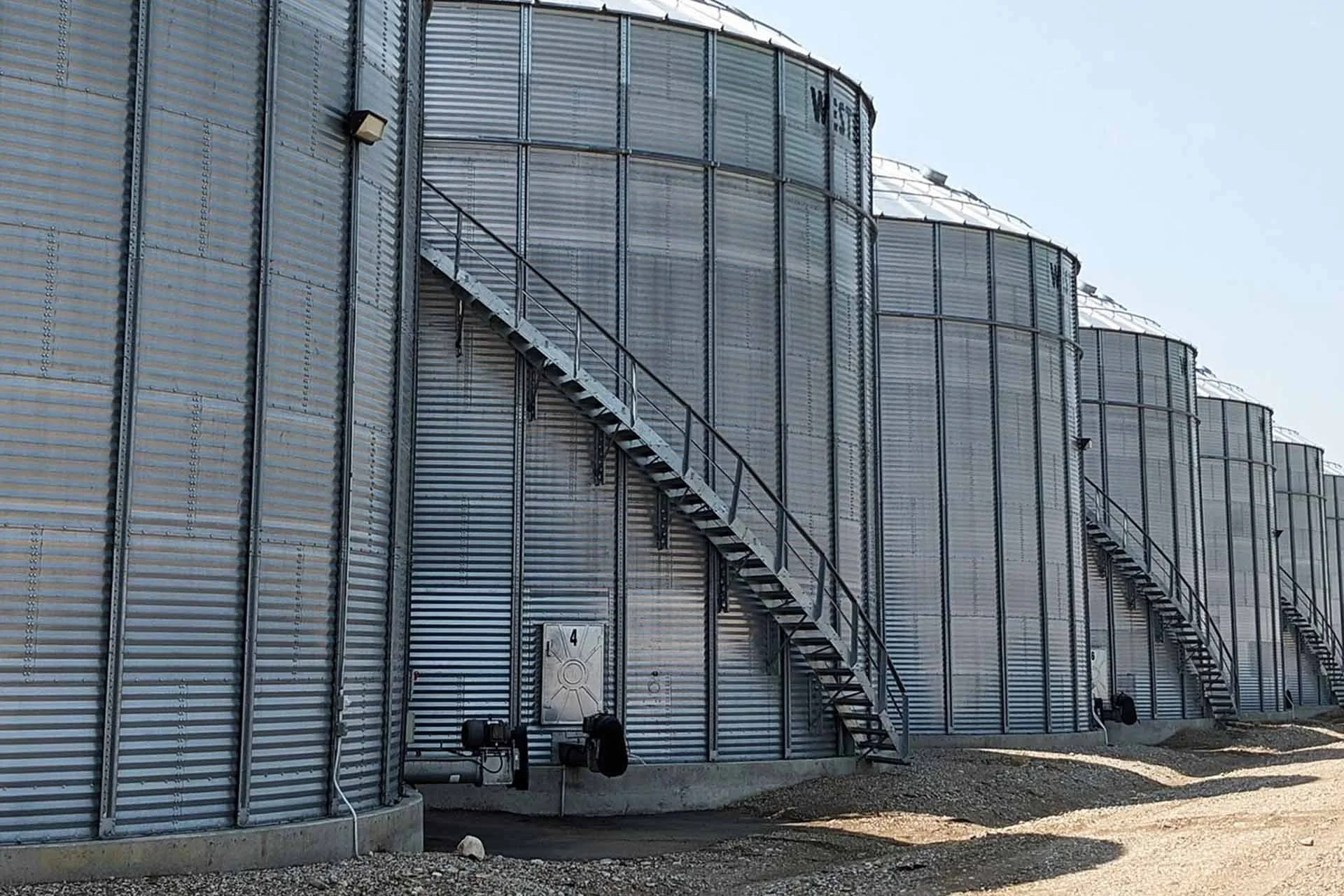 How to Choose Grain Handling Equipment Suppliers