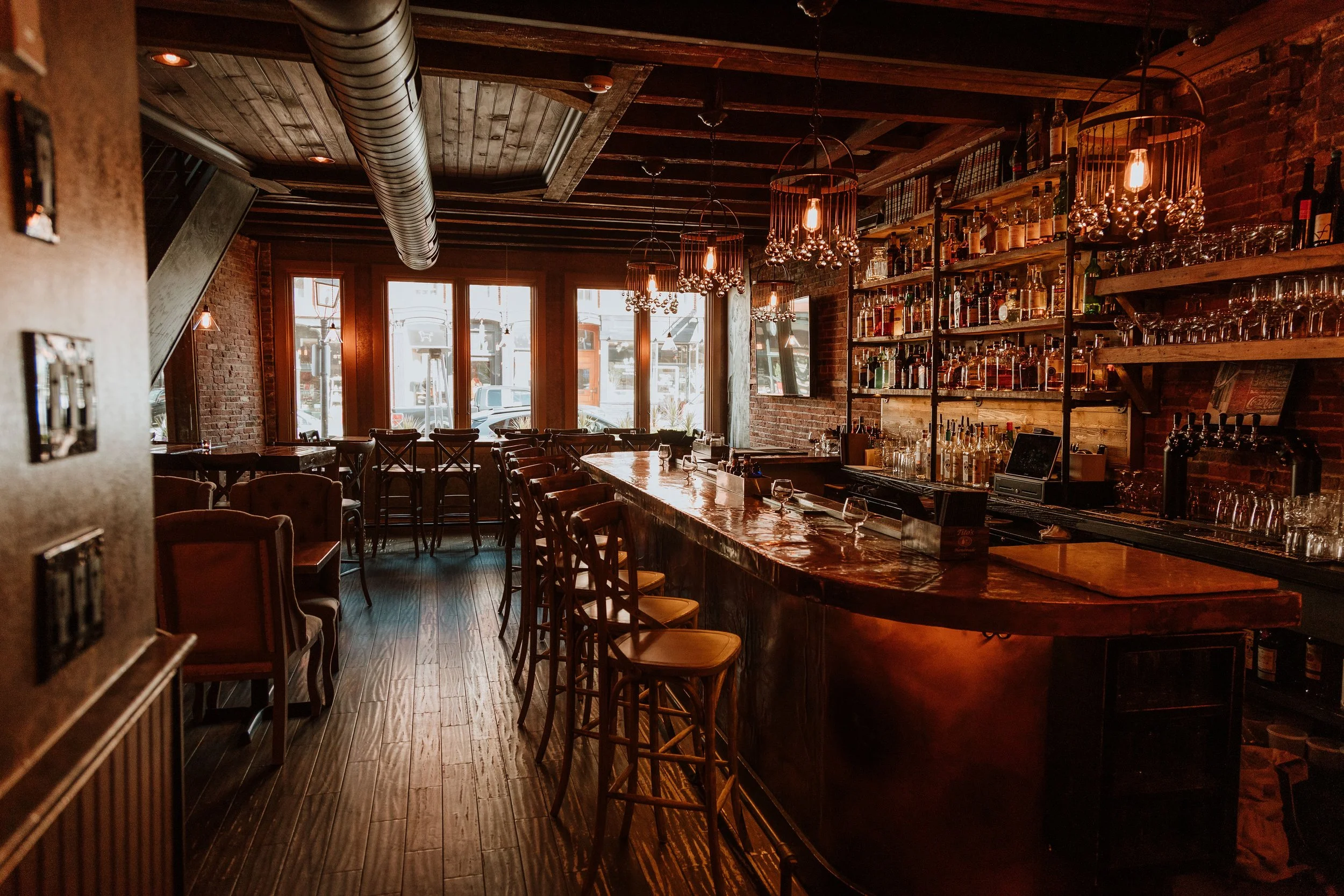 Bar 25 NBPT - Restaurant Newburyport