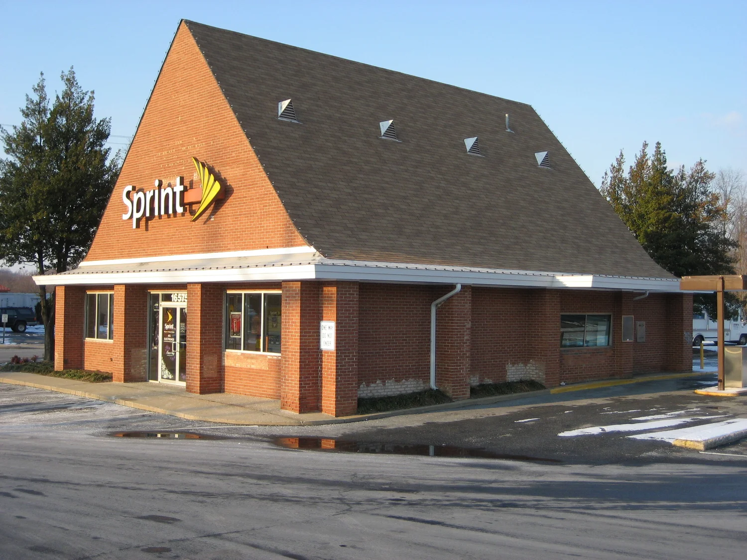 Gaithersburg History of Walnut Hill, Holiday Inn, Muddy Branch, and ...