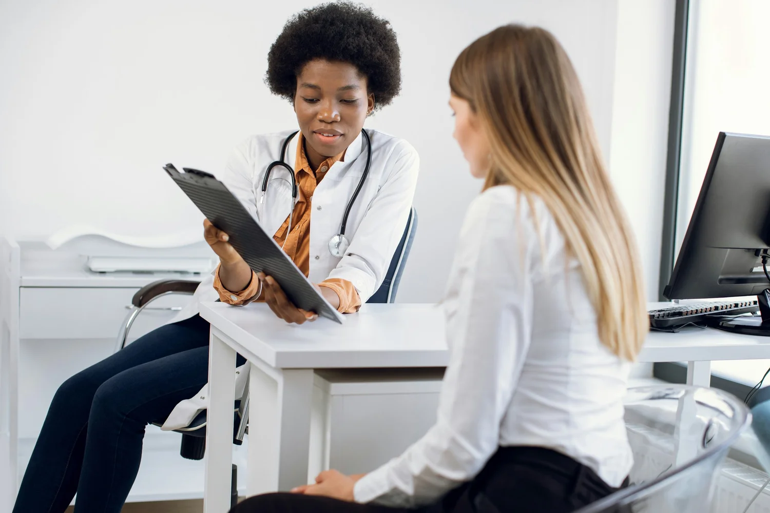 A Guide to DEI: How to Achieve DEI Objectives in Healthcare — HCT ...