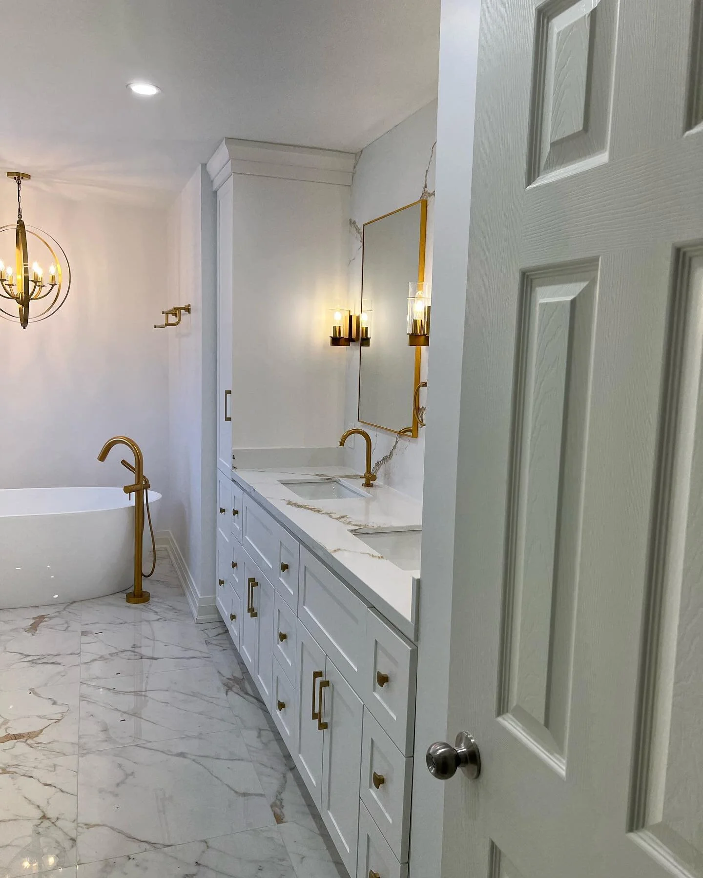 Elevated Designs - Innisfil/Barrie Interior Designer