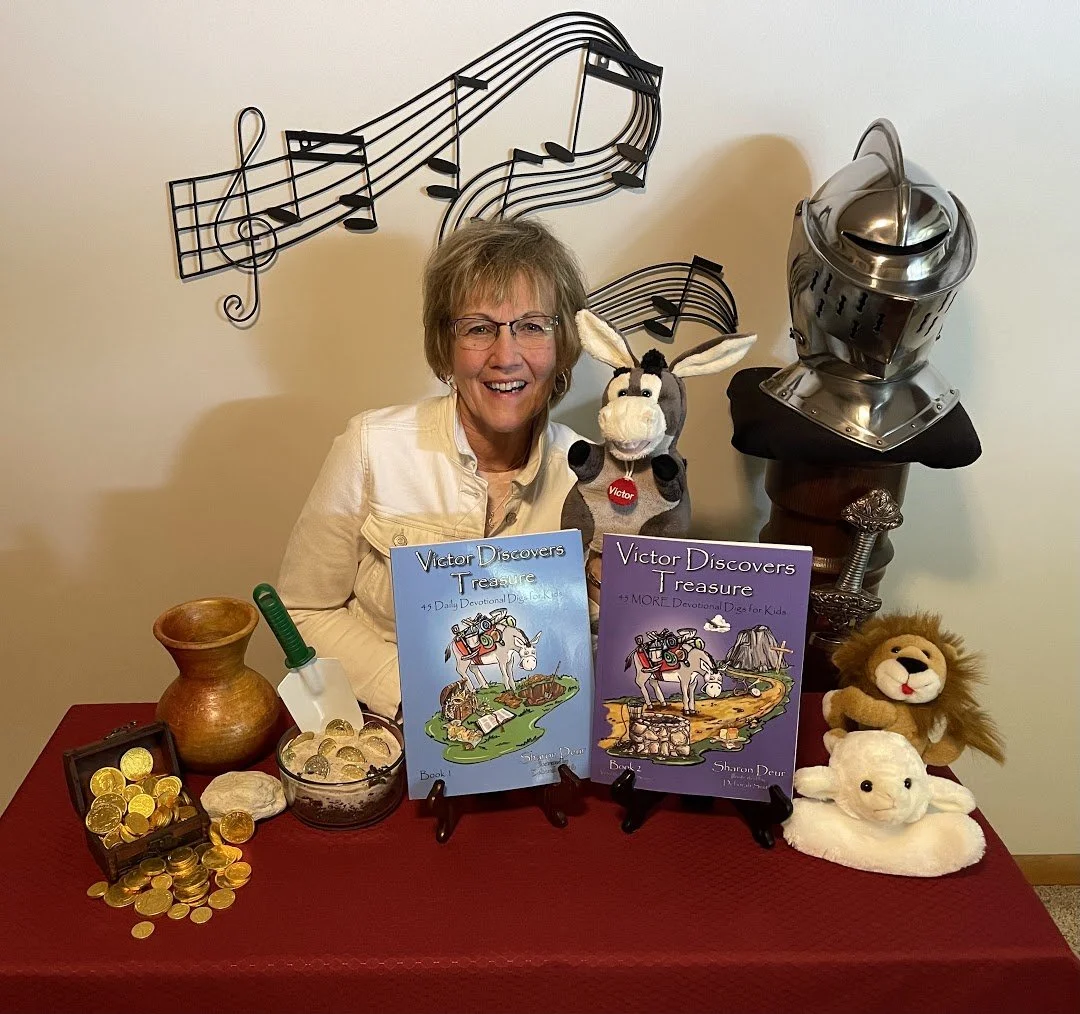 Women in the spotlight/sharondeur — Karen Ferguson