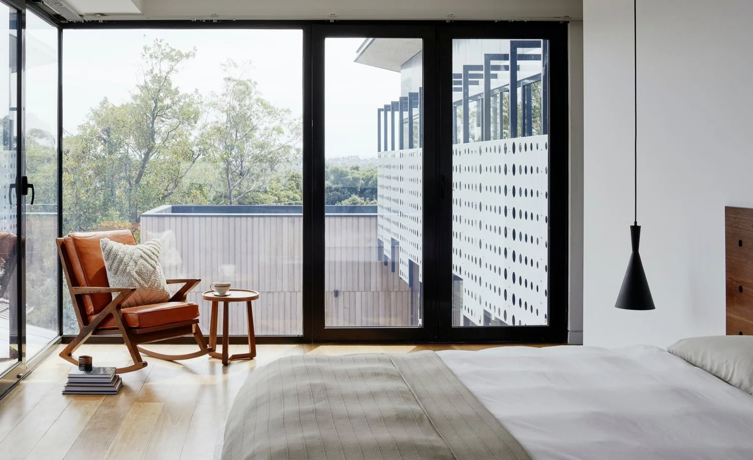 Folio — Digital Guidebooks for 5-star hospitality