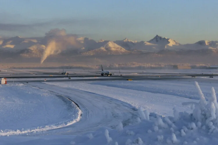 Ice Airport Alaska — Evolutions