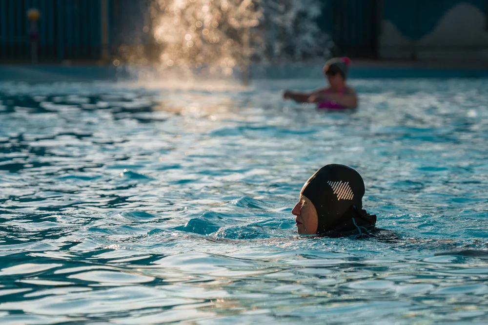 Cold Water Swimming At Droitwich Spa Lido | Winter Season | Rivers Fitness