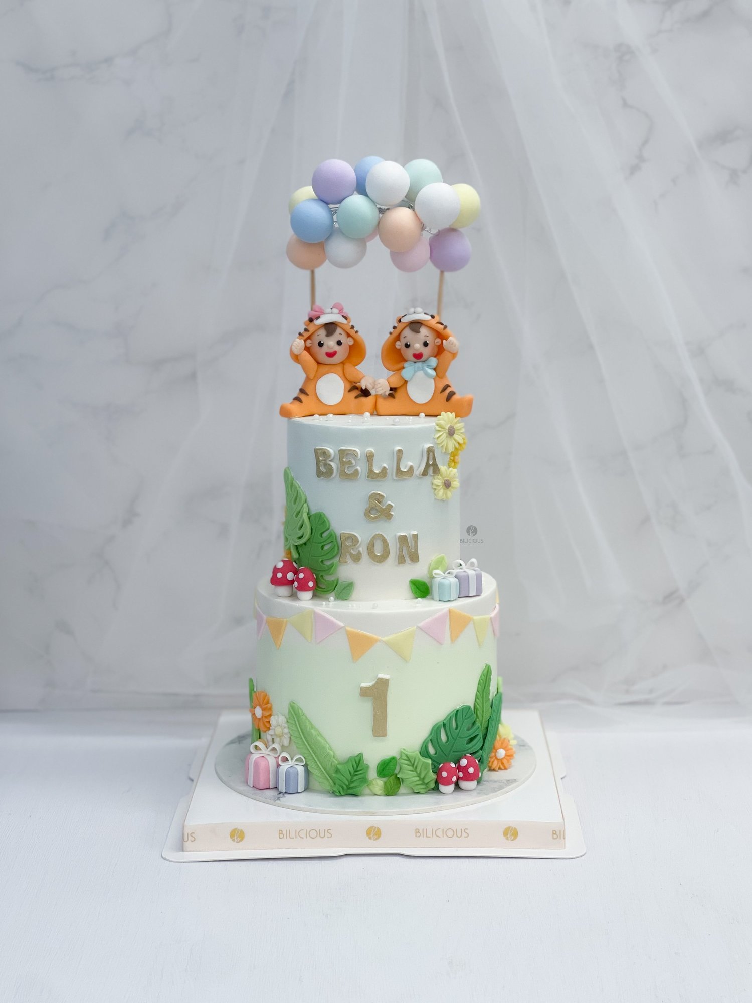 Gender Reveal Cake 性別揭曉蛋糕 - Bilicious