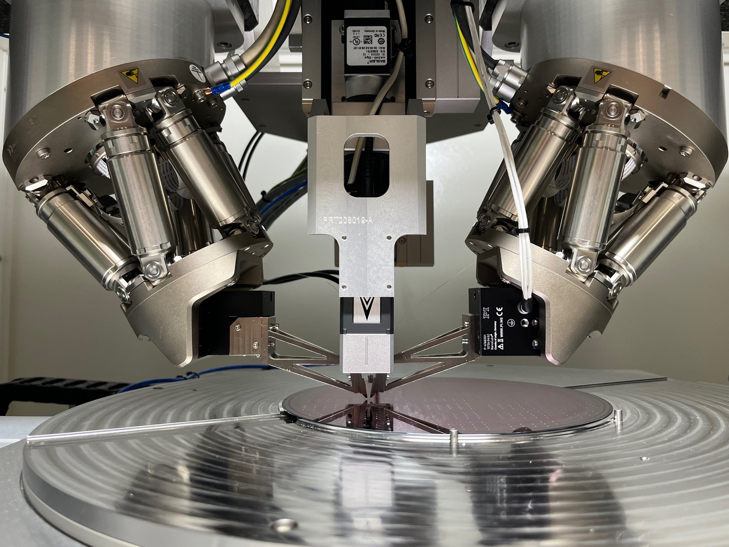 Wave Photonics leads SiNQ project with Oxford Ionics to develop ... Wave Photonics leads SiNQ project with Oxford Ionics to develop ...