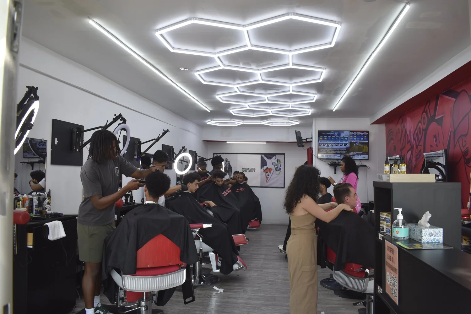 🔥🔥 Brazykuts Barbershop🔥🔥 - Downtown Toronto Barbershop
