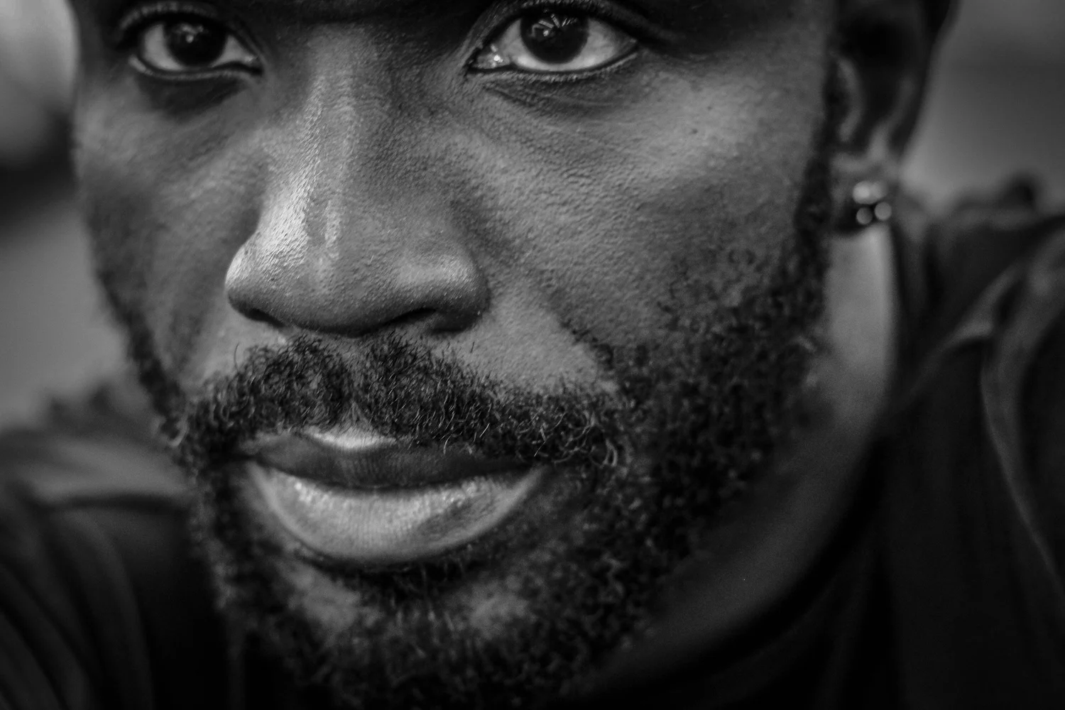 Should I Trim My Beard With or Against the Grain? — BrazykutsBarbershop