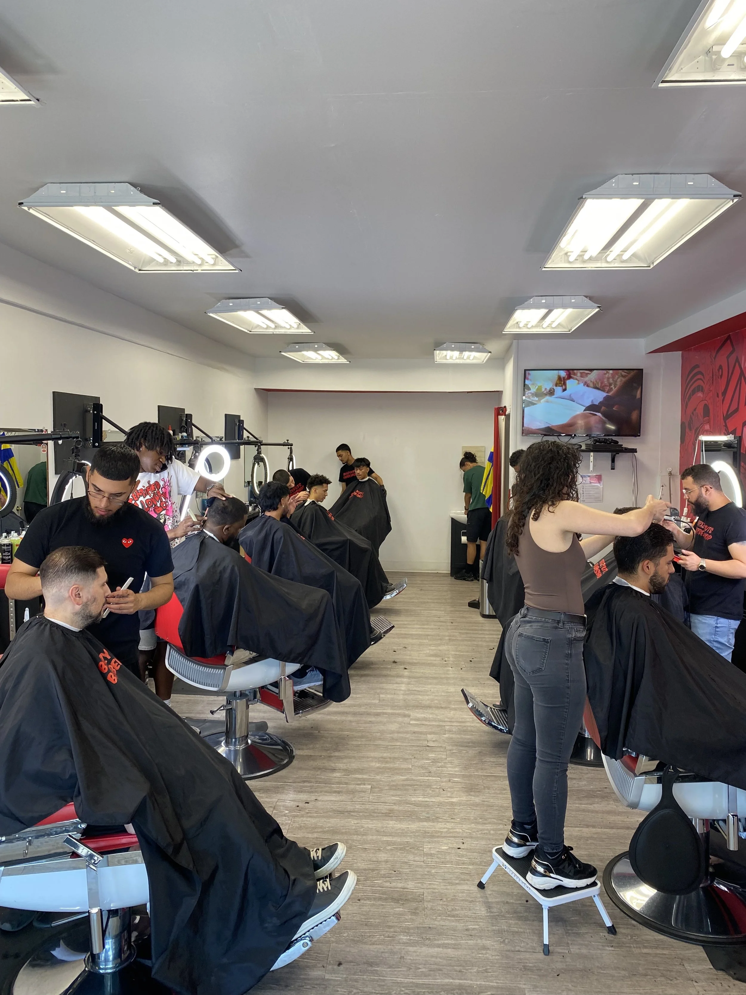🔥🔥 Brazykuts Barbershop🔥🔥 - Downtown Toronto Barbershop