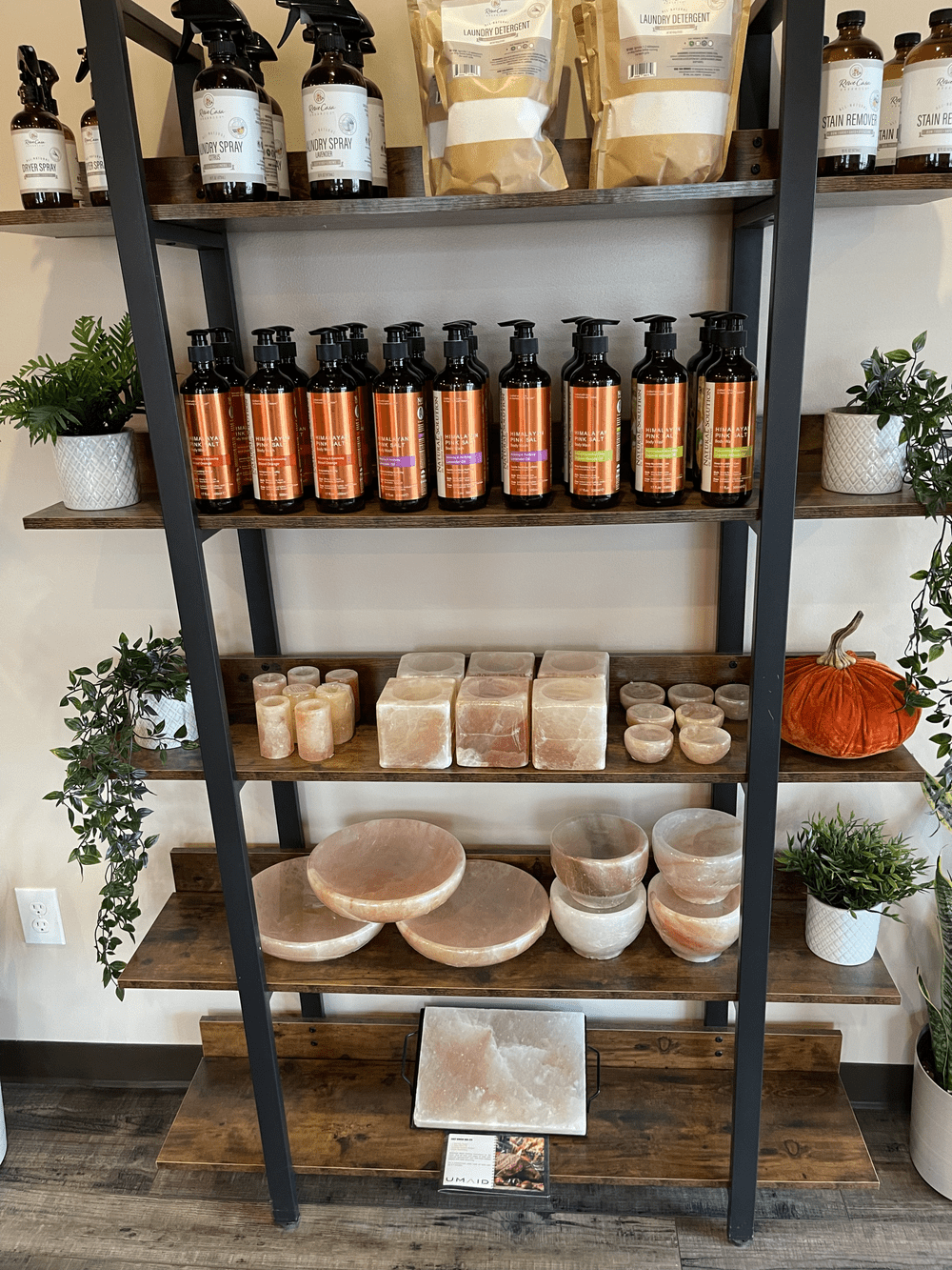 Salt Cave Gallery — Grota Solna