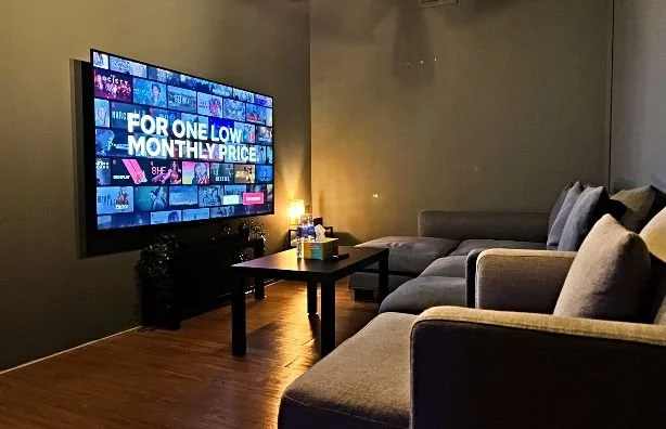 CozyPlace - Singapore's First Private Movie Room