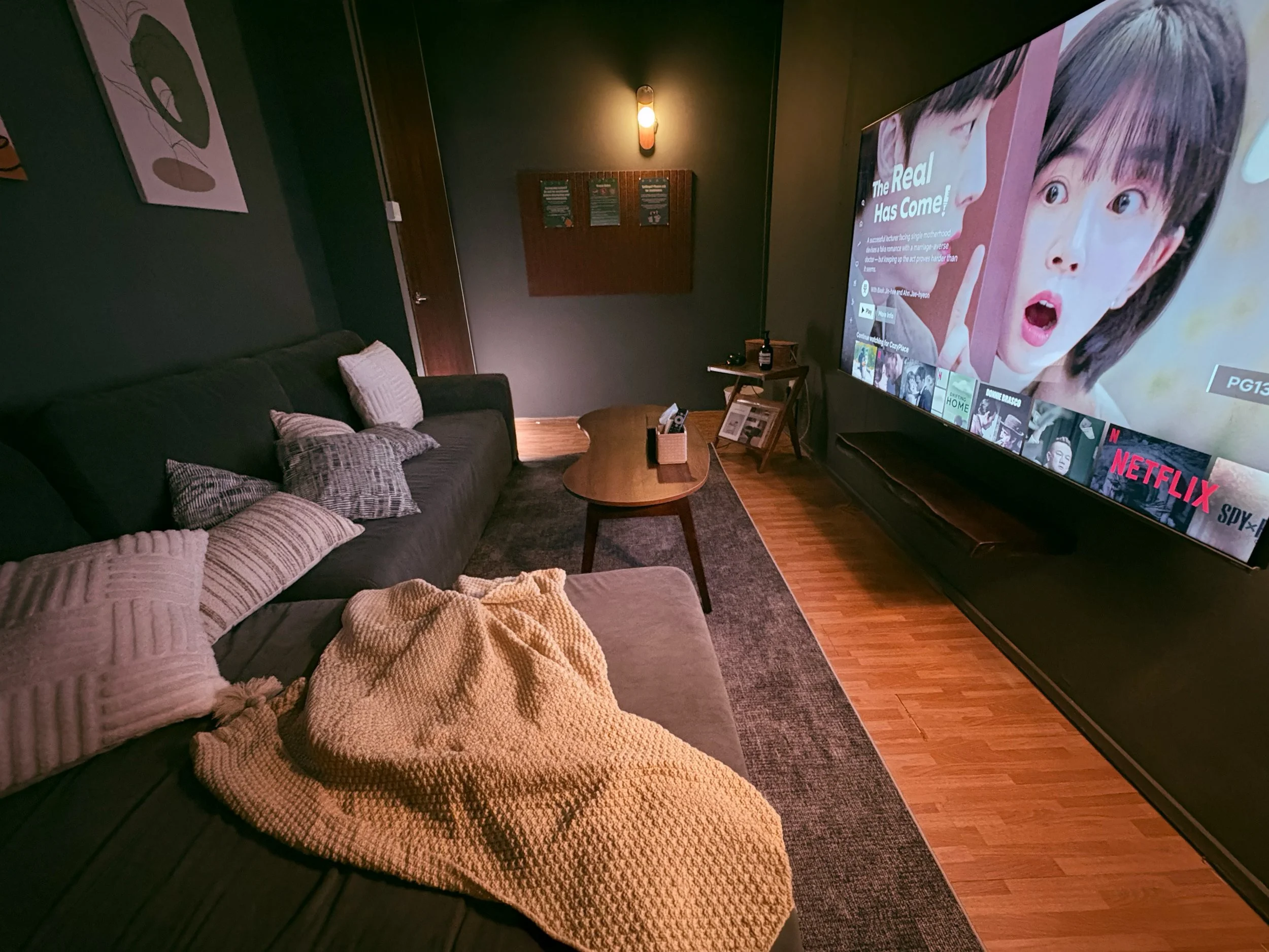 CozyPlace - Singapore's COZIEST Private Movie Room Experience