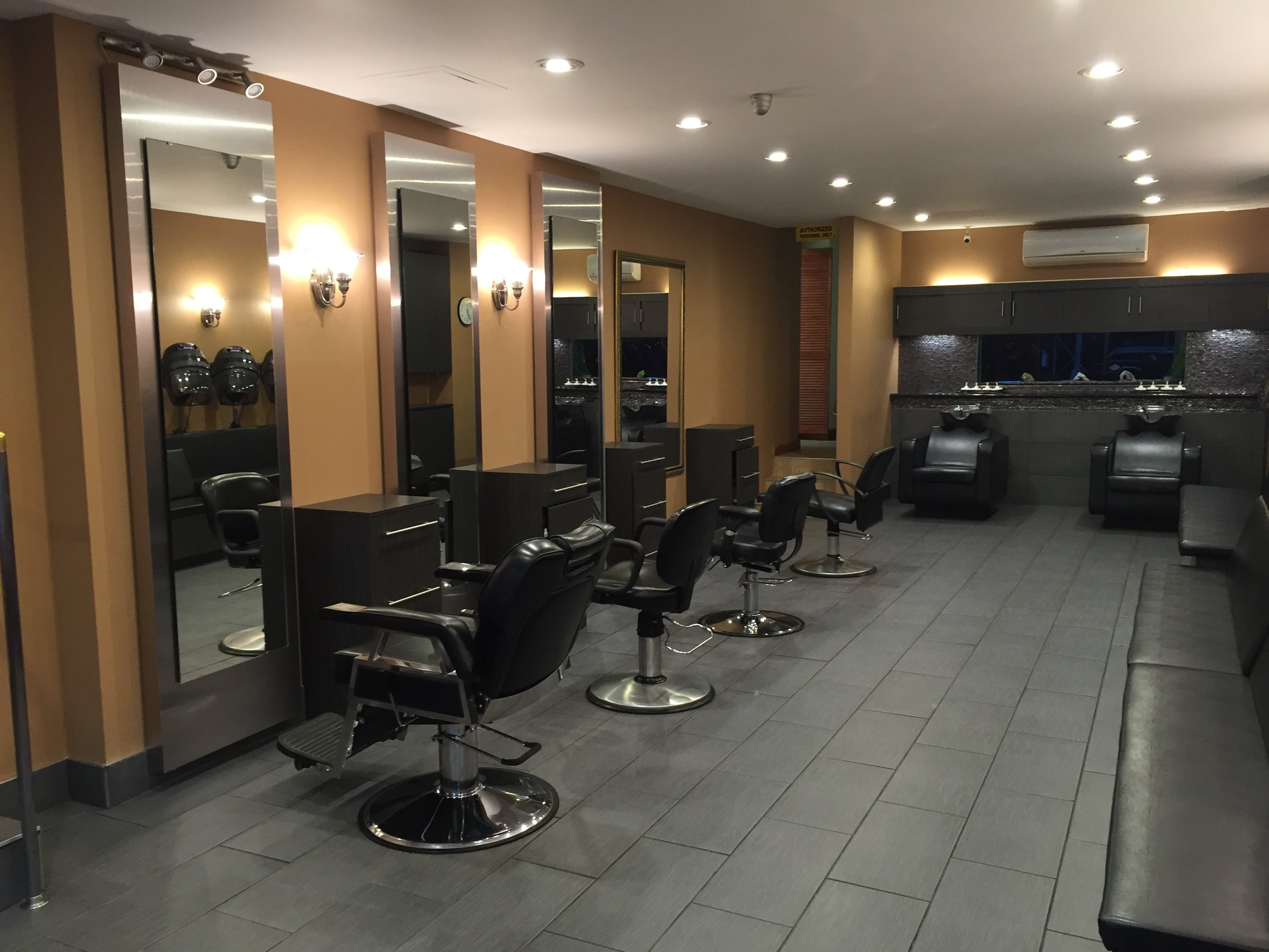 Eddie Jrs Hair Salon | Full Service Walk-In Salon