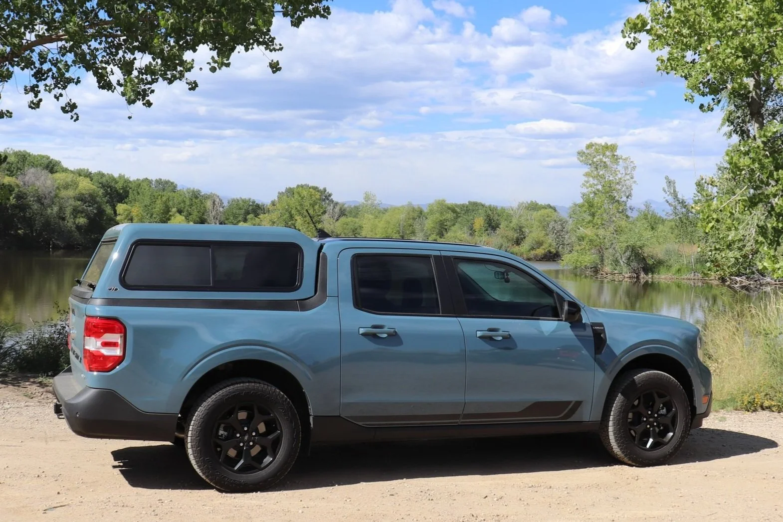 Recreational And Commercial Fiberglass Toppers For Ford Maverick S