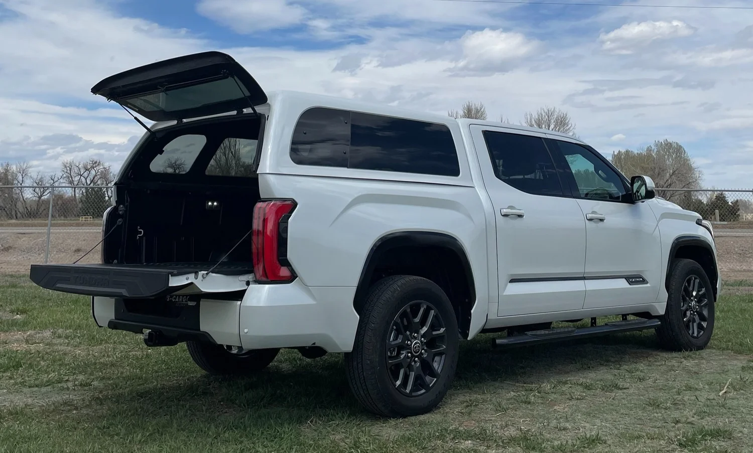 Truck Caps for Toyota Tundra — S-Cargo Truck Caps - Northern Colorado's ...