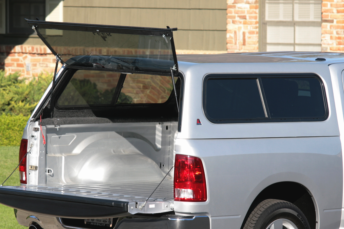 The 100R from LEER — S-Cargo Truck Caps - Northern Colorado's number ...