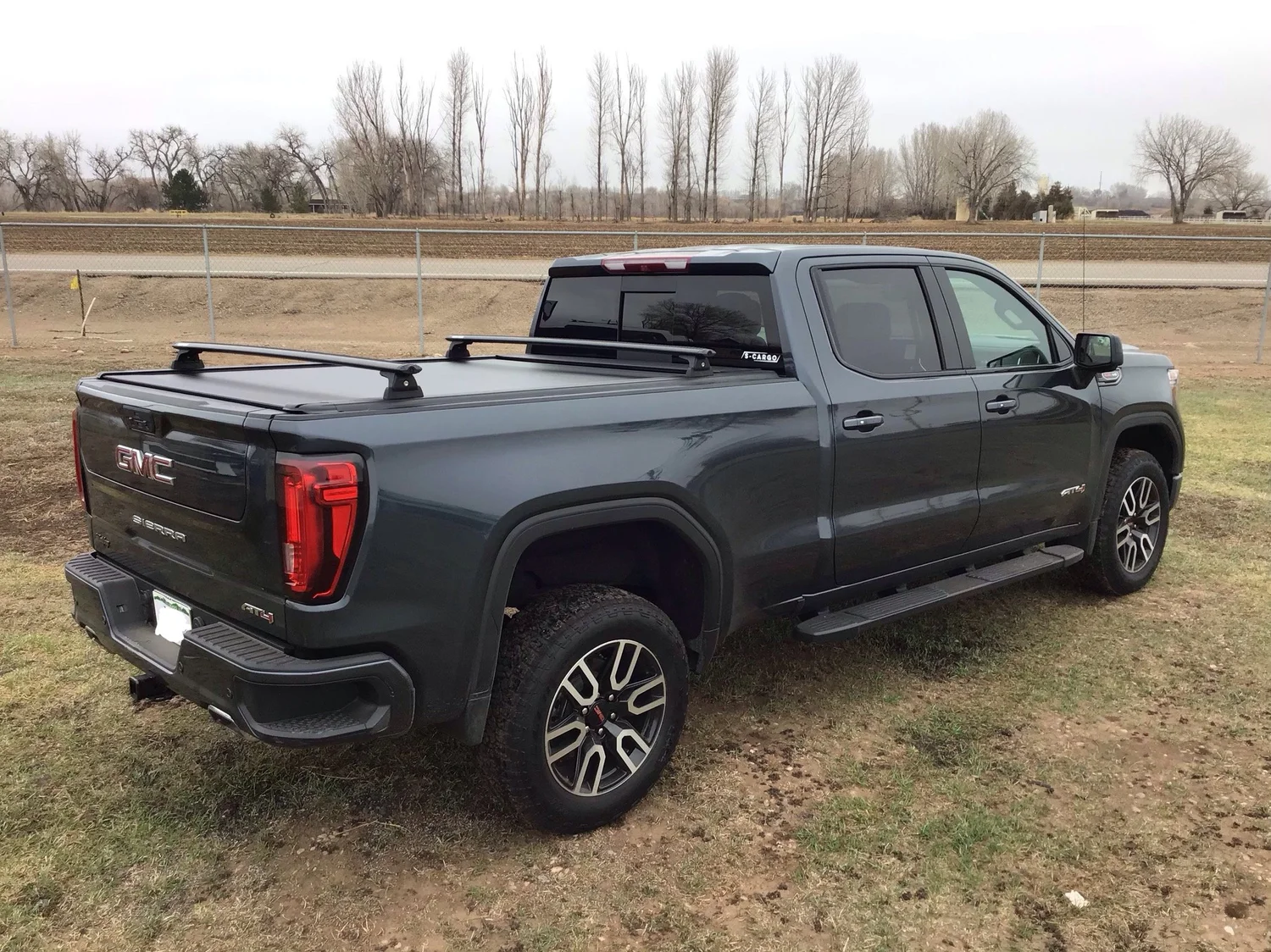 Chevy and GMC Vehicles Equipped by S-Cargo — S-Cargo Truck Caps ...