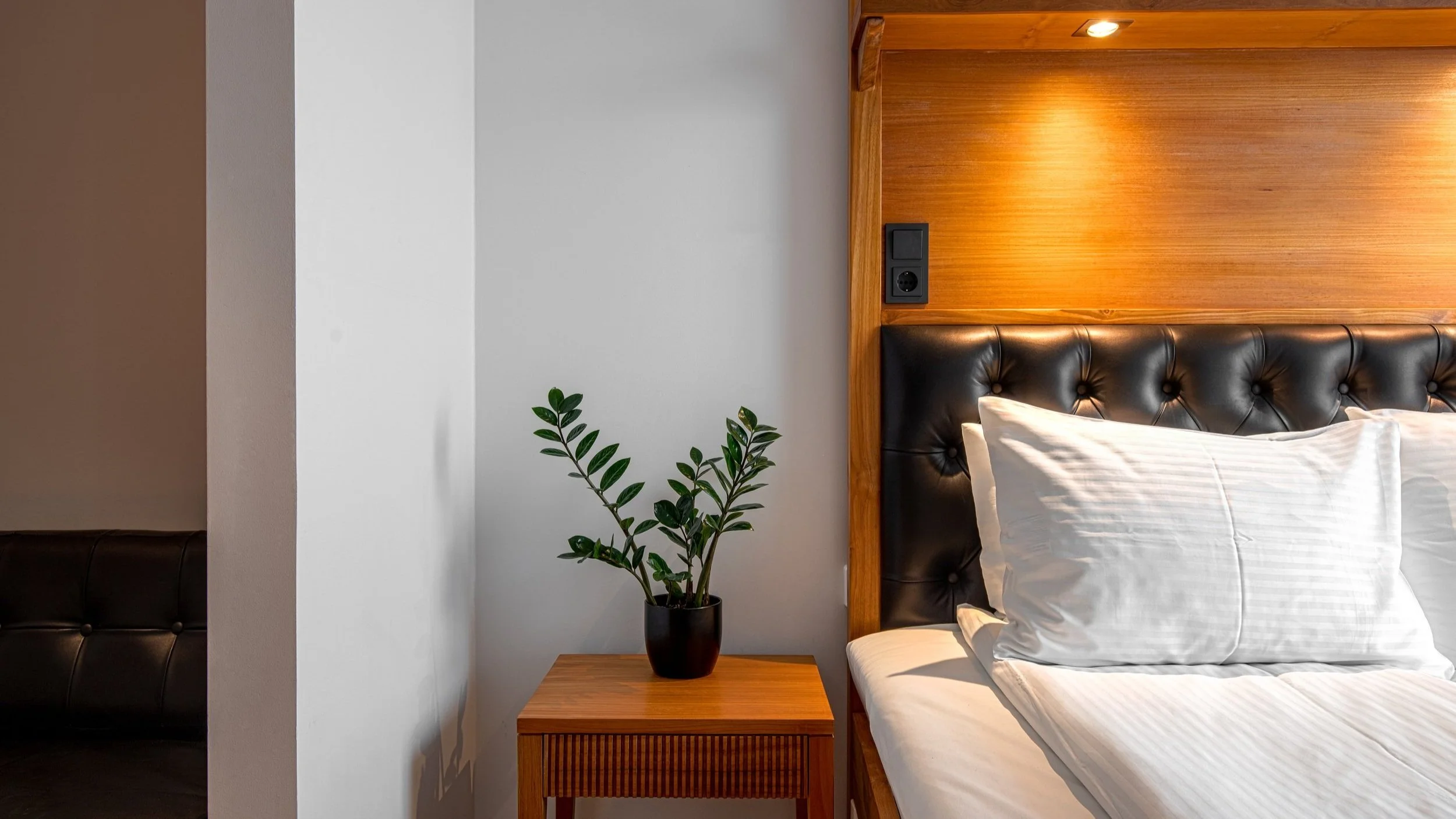 Single Motel Room