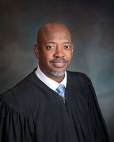 Judge-Smith Online Court — 19th Judicial District Court Online Court