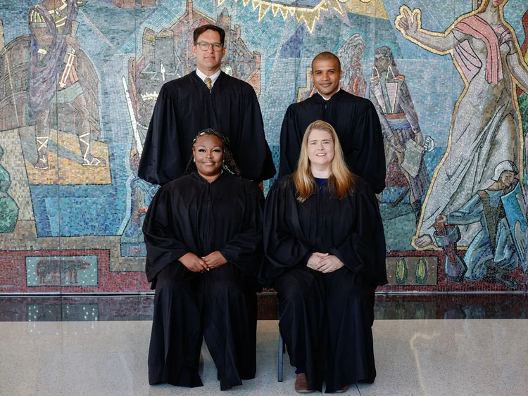 Commissioners' Court Online Court — 19th Judicial District Court Online ...