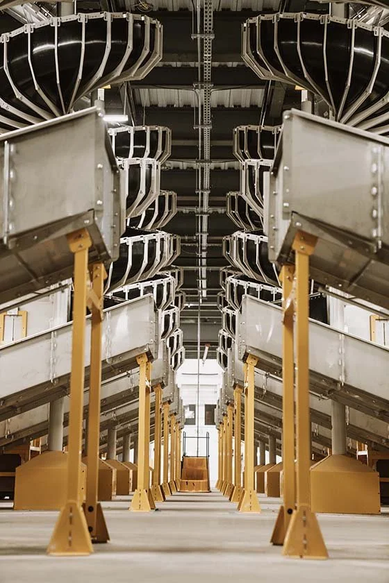 UHMW Chutes — Quintec Conveyors