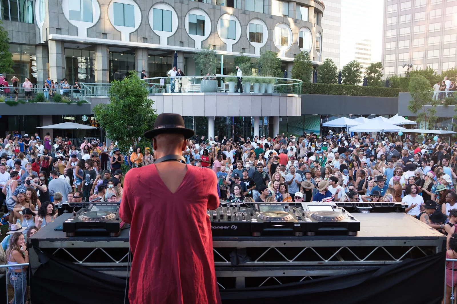 Summer Season Calendar — Grand Performances | Free Outdoor Summer ...