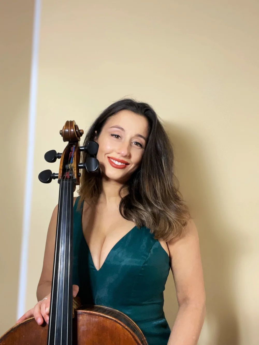 About | Stephanie Sarah Stamopoulos