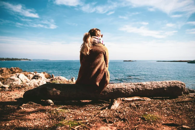 How to Let go of the Past — Resting Tree Counselling