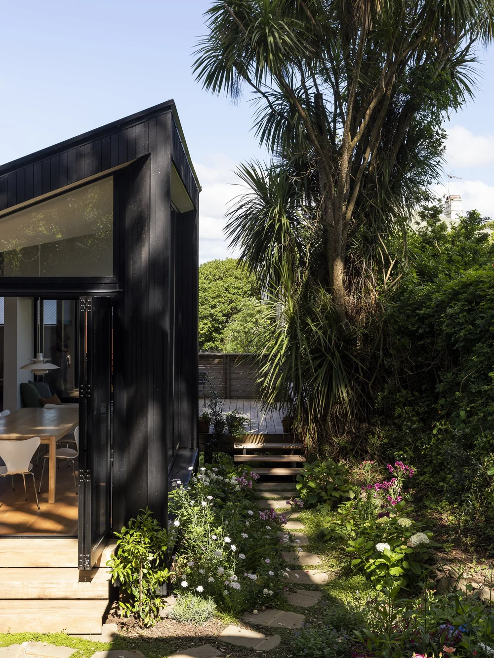 Bough House — Henri Sayes Architect