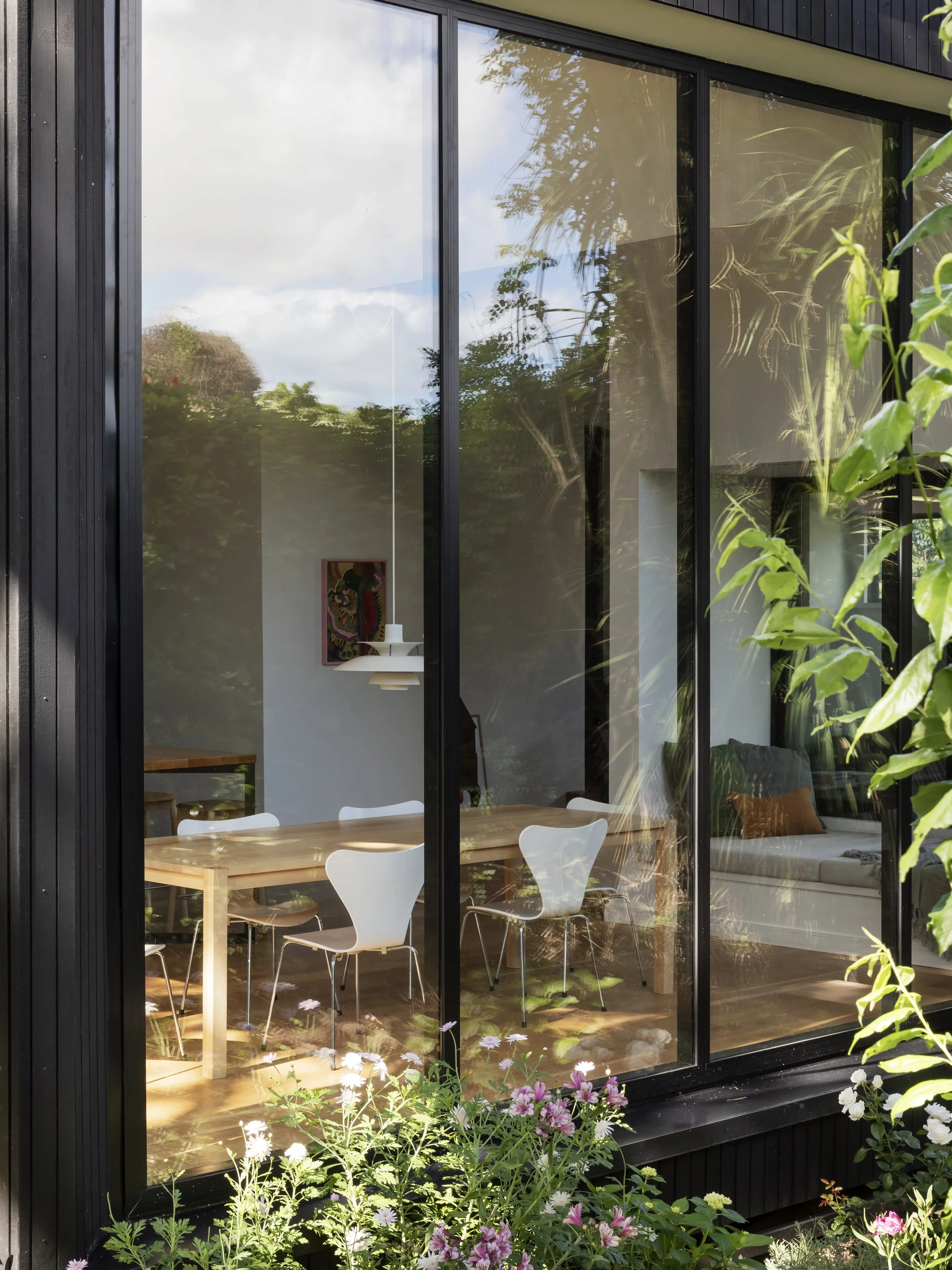 Bough House — Sayes Studio