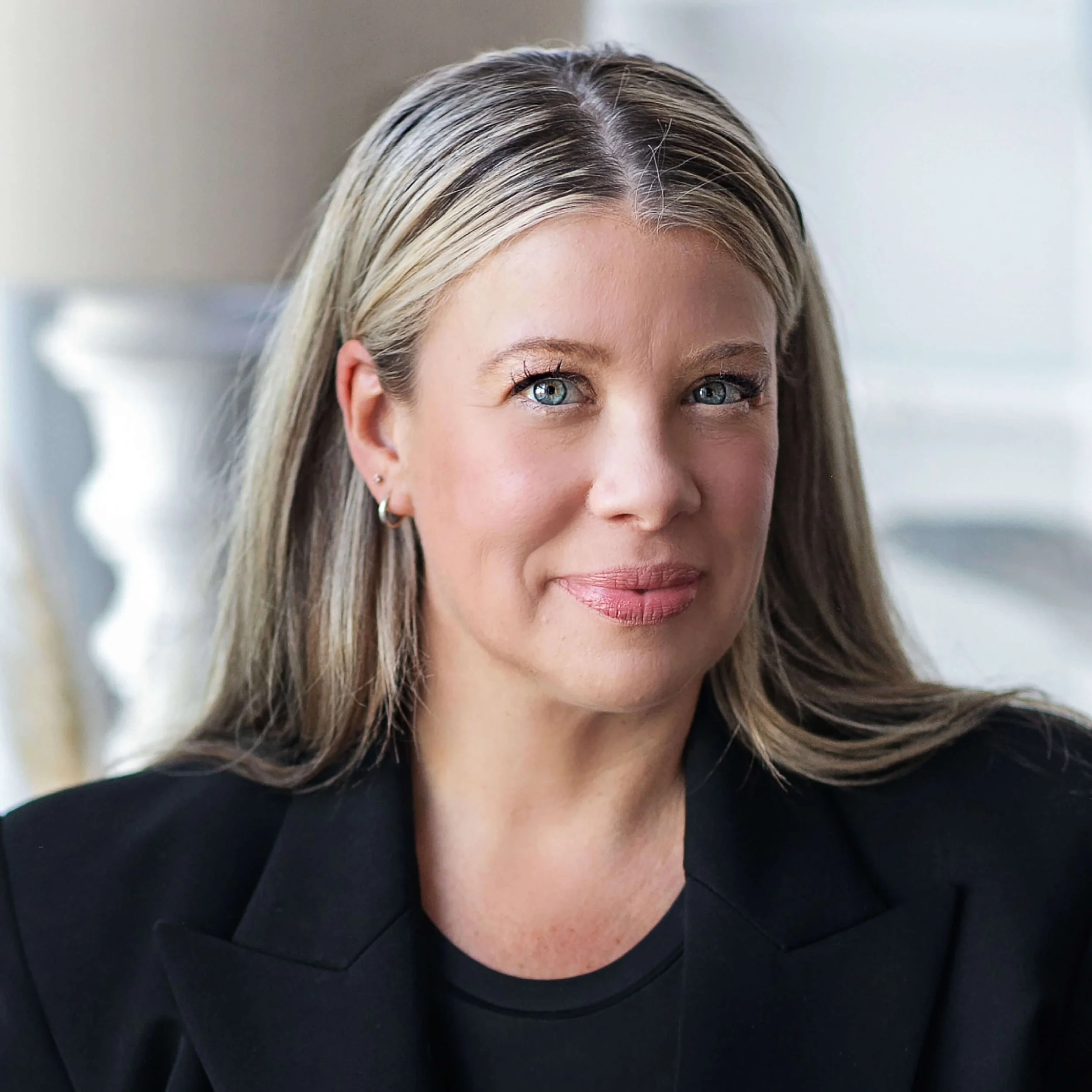 Kat Collins's Instagram, Twitter & Facebook on IDCrawl