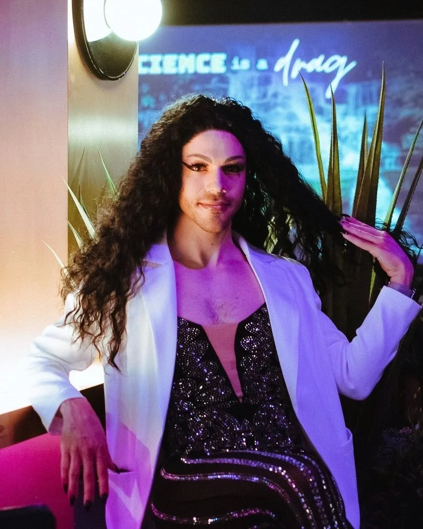Meet the team — Science is a Drag | Award-Winning Inclusive STEM Outreach