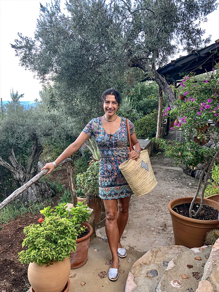 About — Deiaunpacked.com