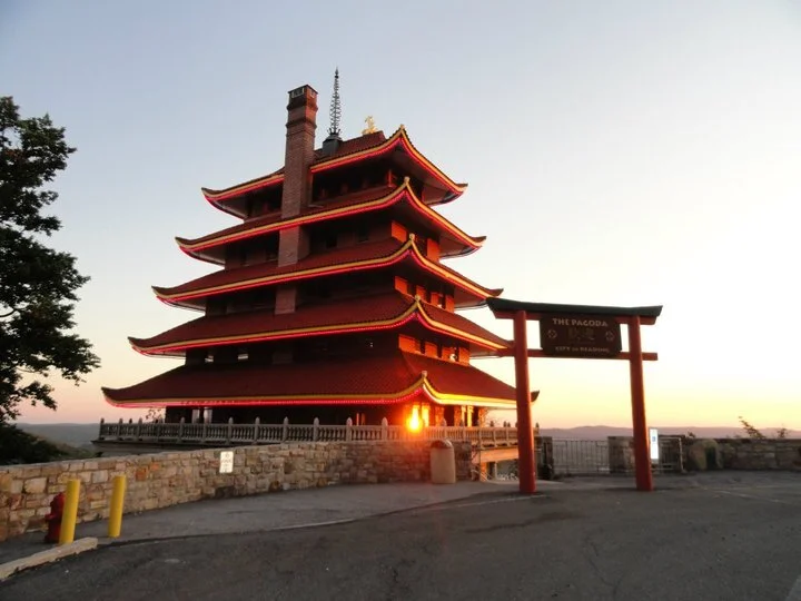 Reading Pagoda