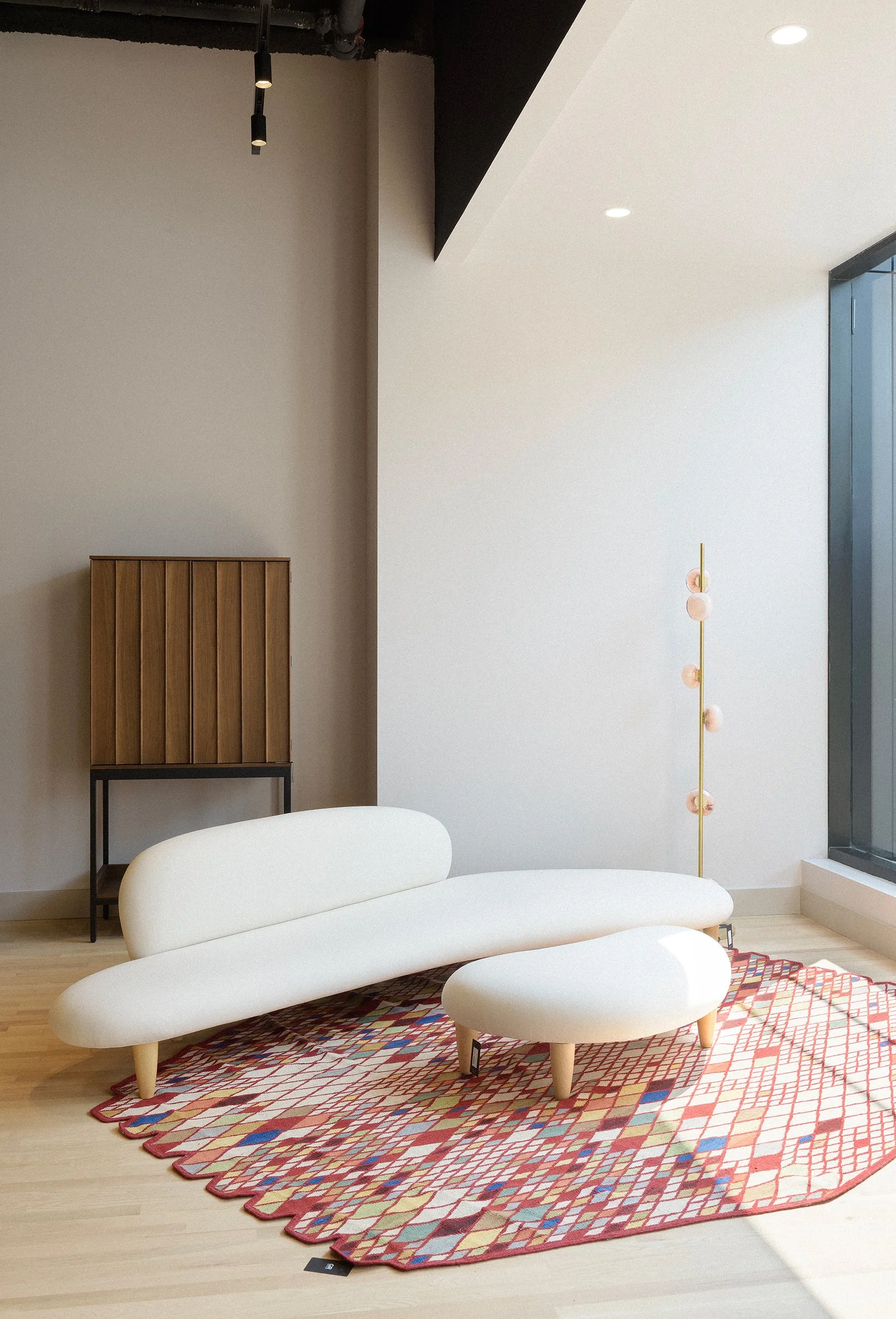 Gabriel Ross Showroom