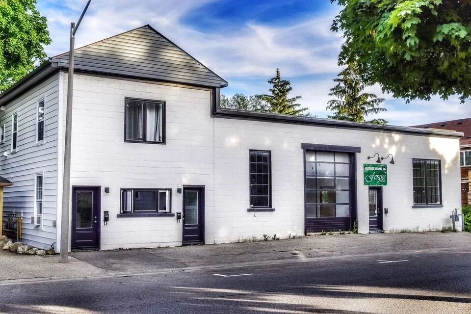 EAT — Downtown Fergus