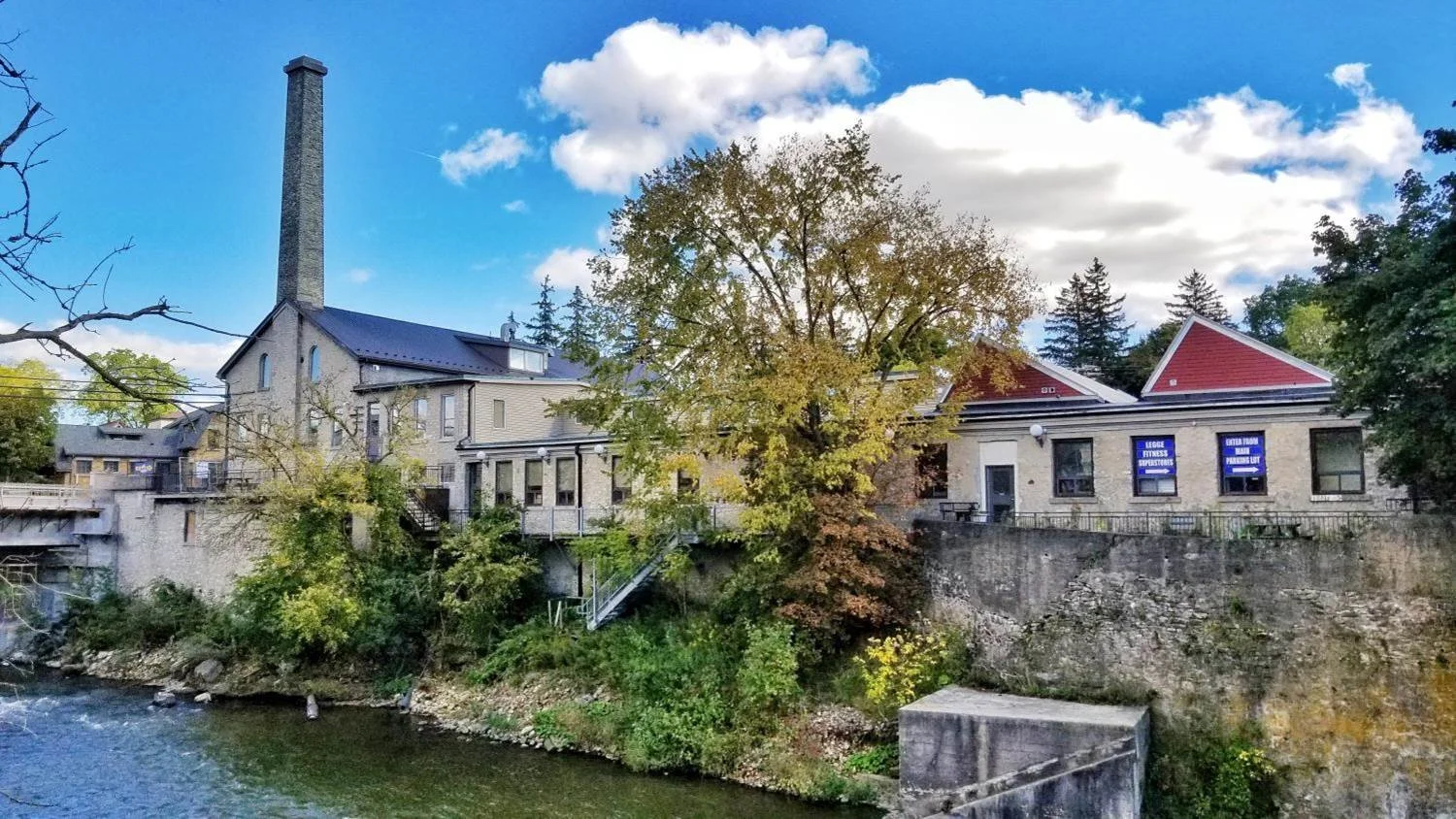 EXPLORE — Downtown Fergus