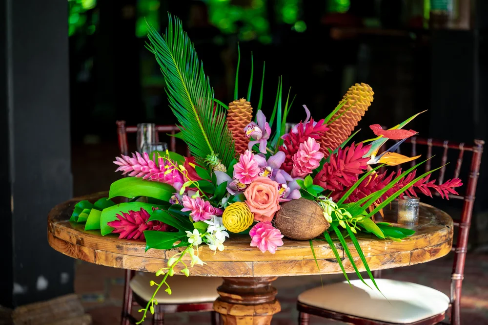 ISLAND FLORAL