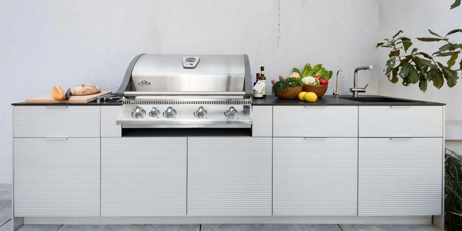 Luxury Outdoor Kitchens London UK | Outopia Living