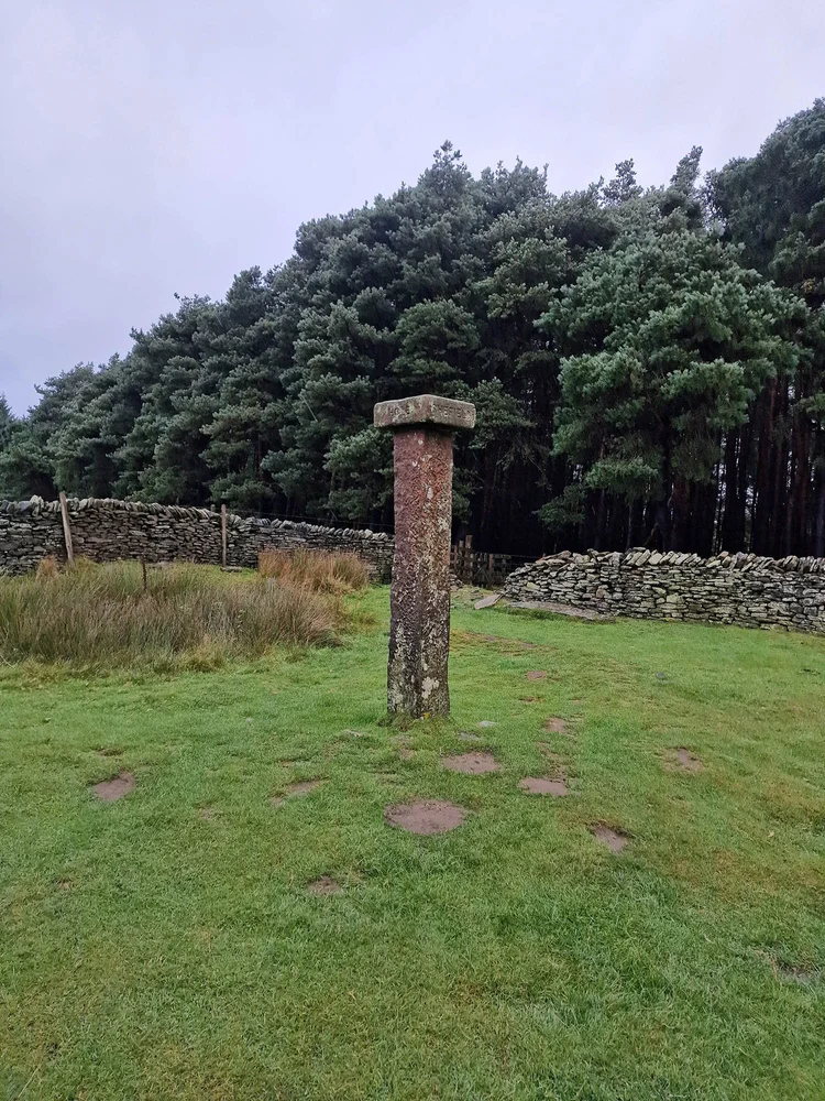 Edale Skyline — Walking in the Wild