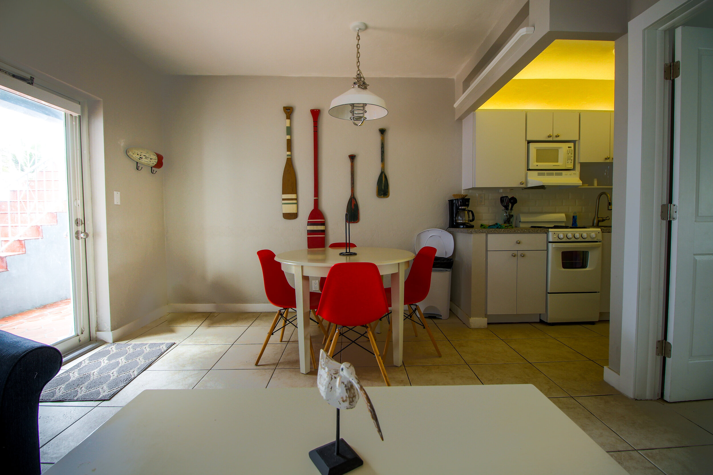 One Bedroom Suite from $210 in Hollywood Beach, Florida | Shore View Hotel