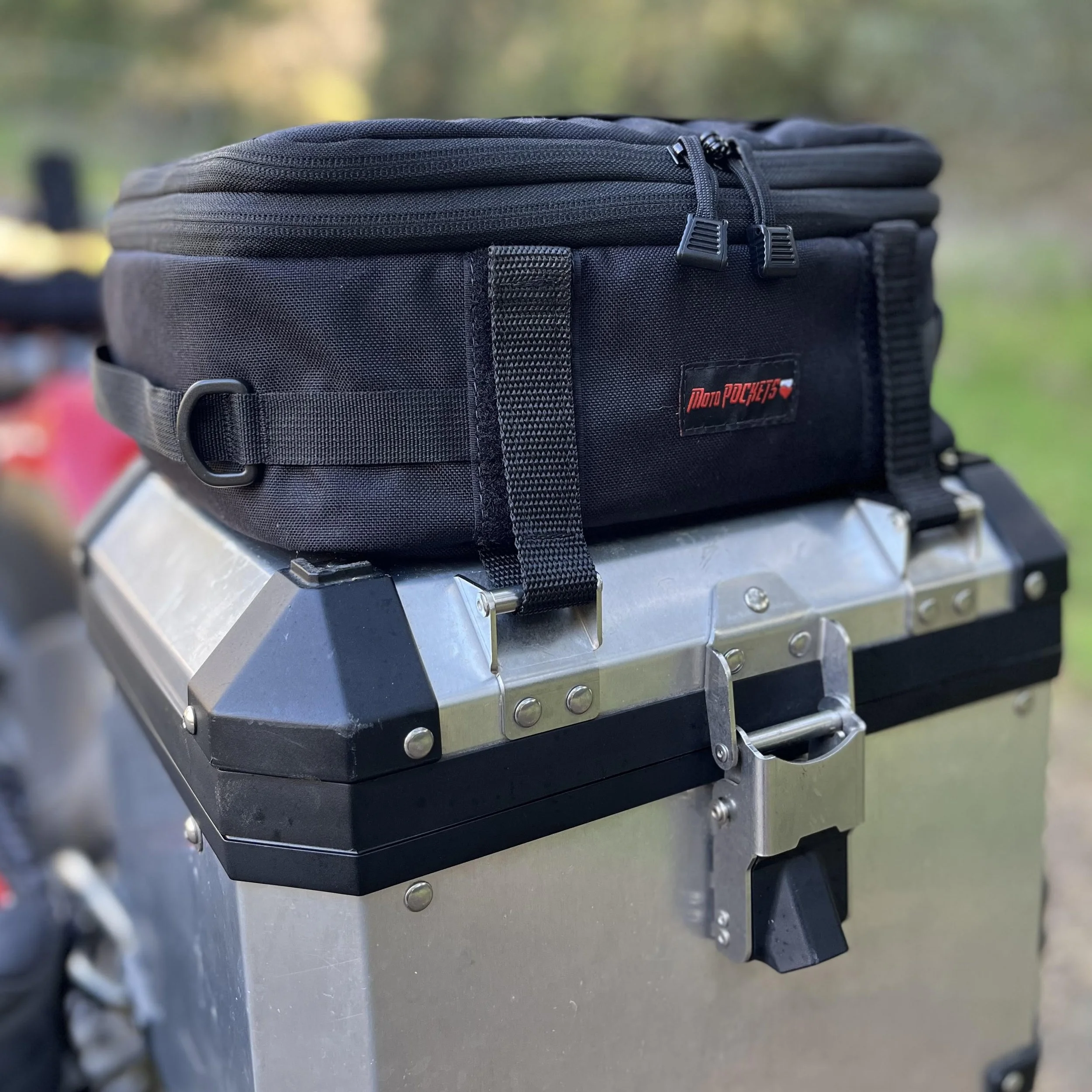 Motorcycle Top Box/ Case Topper Bag - Moto Pockets