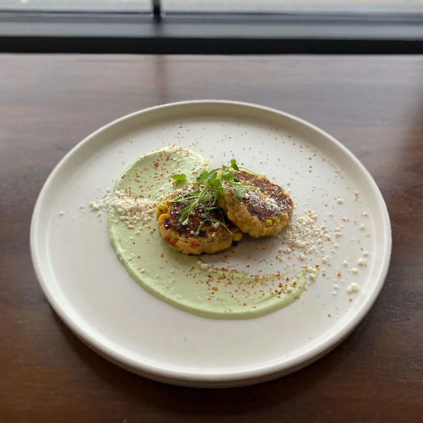 Apis Hotel and Restaurant | Downtown Kenosha