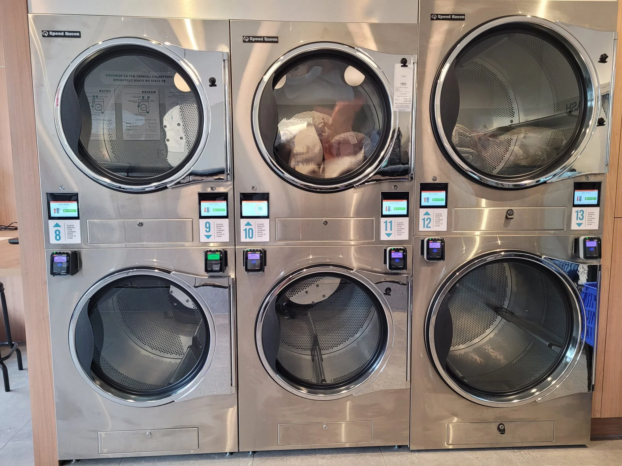 Self Service Laundromat — Flow Laundry