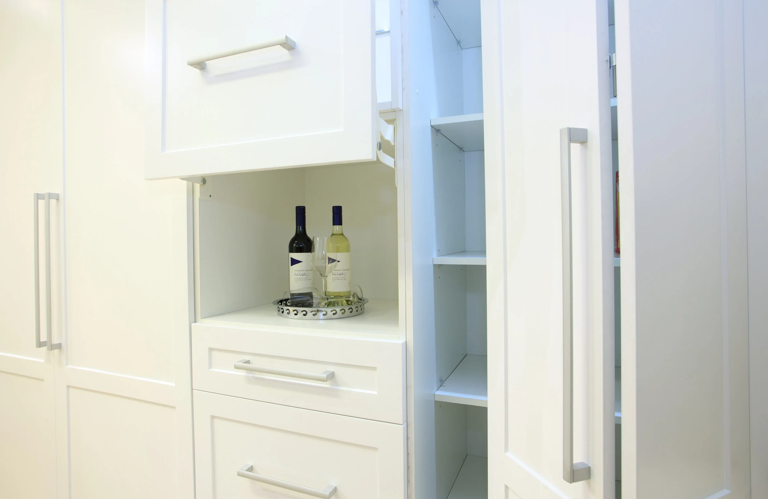 Showroom — Kitchen Net